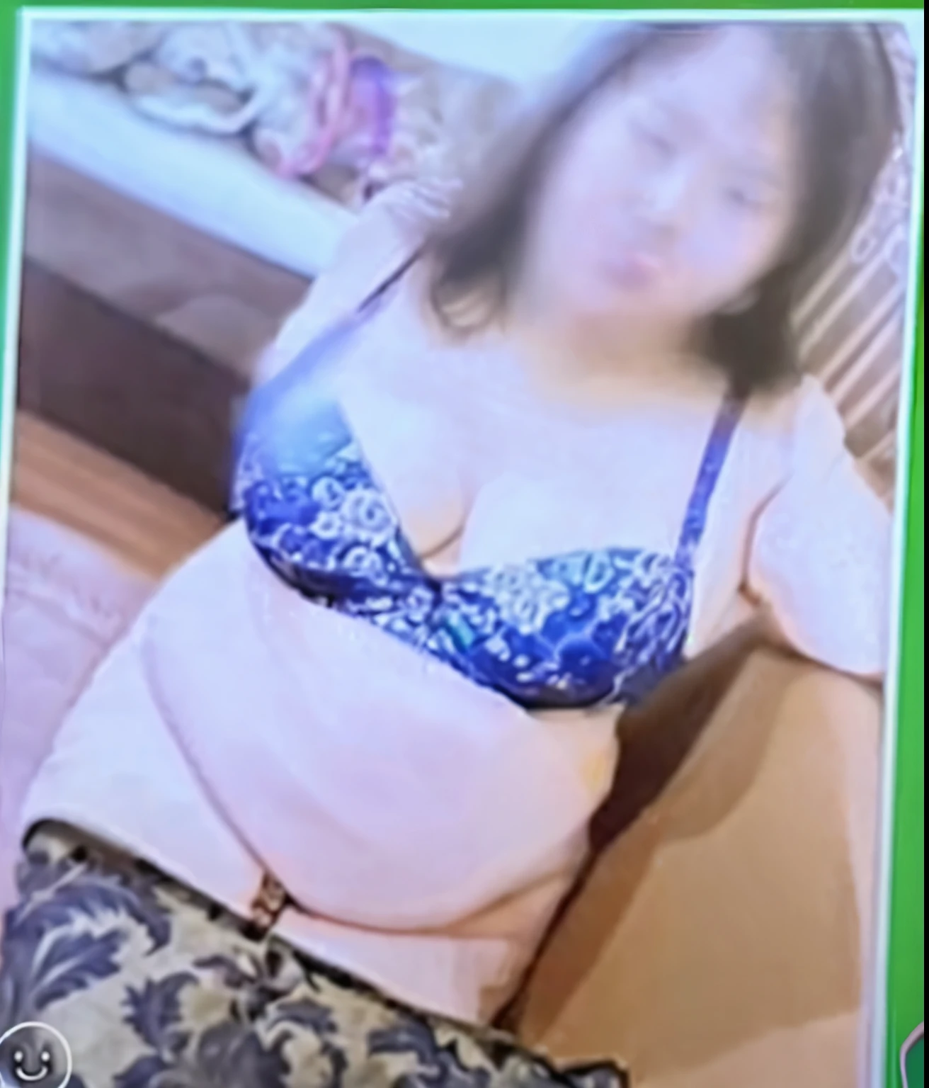 ブス、おばさん - SeaArt AI