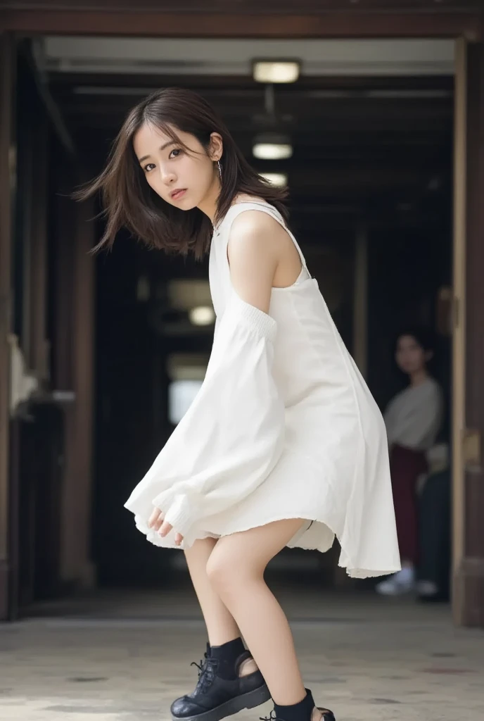 Low angle shooting、biologically accurate images in front of large ...
