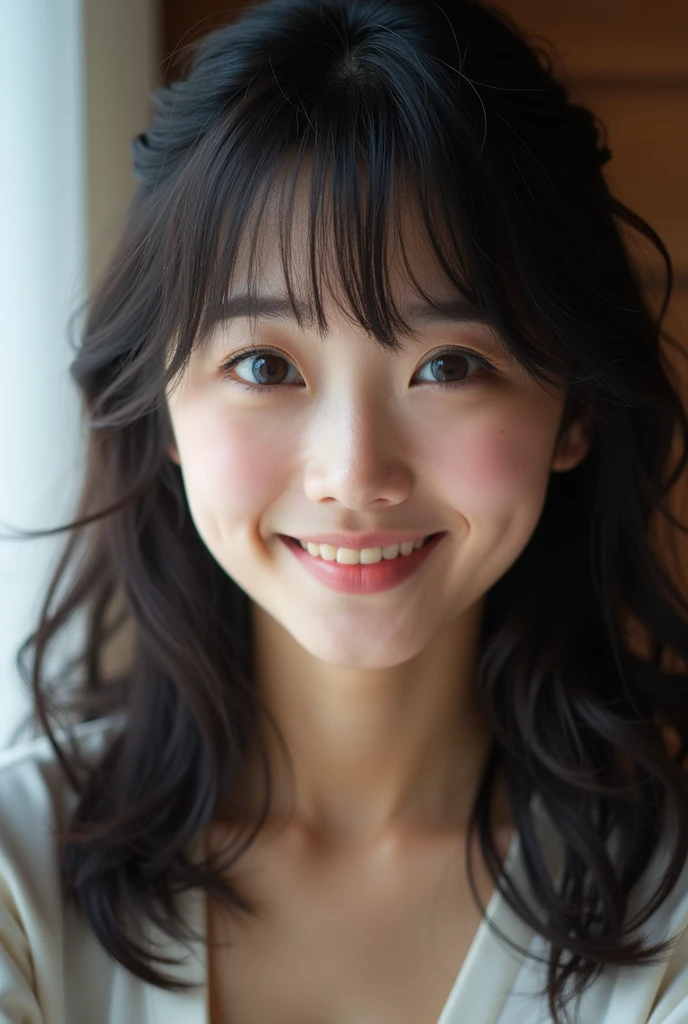 Japanese Women, round face, big eyes, Gentle eyes that are slightly ...